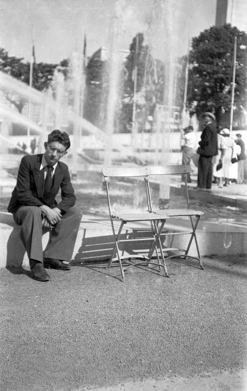 L’exposition internationale, Paris, 1937 — Le chronoscaphe